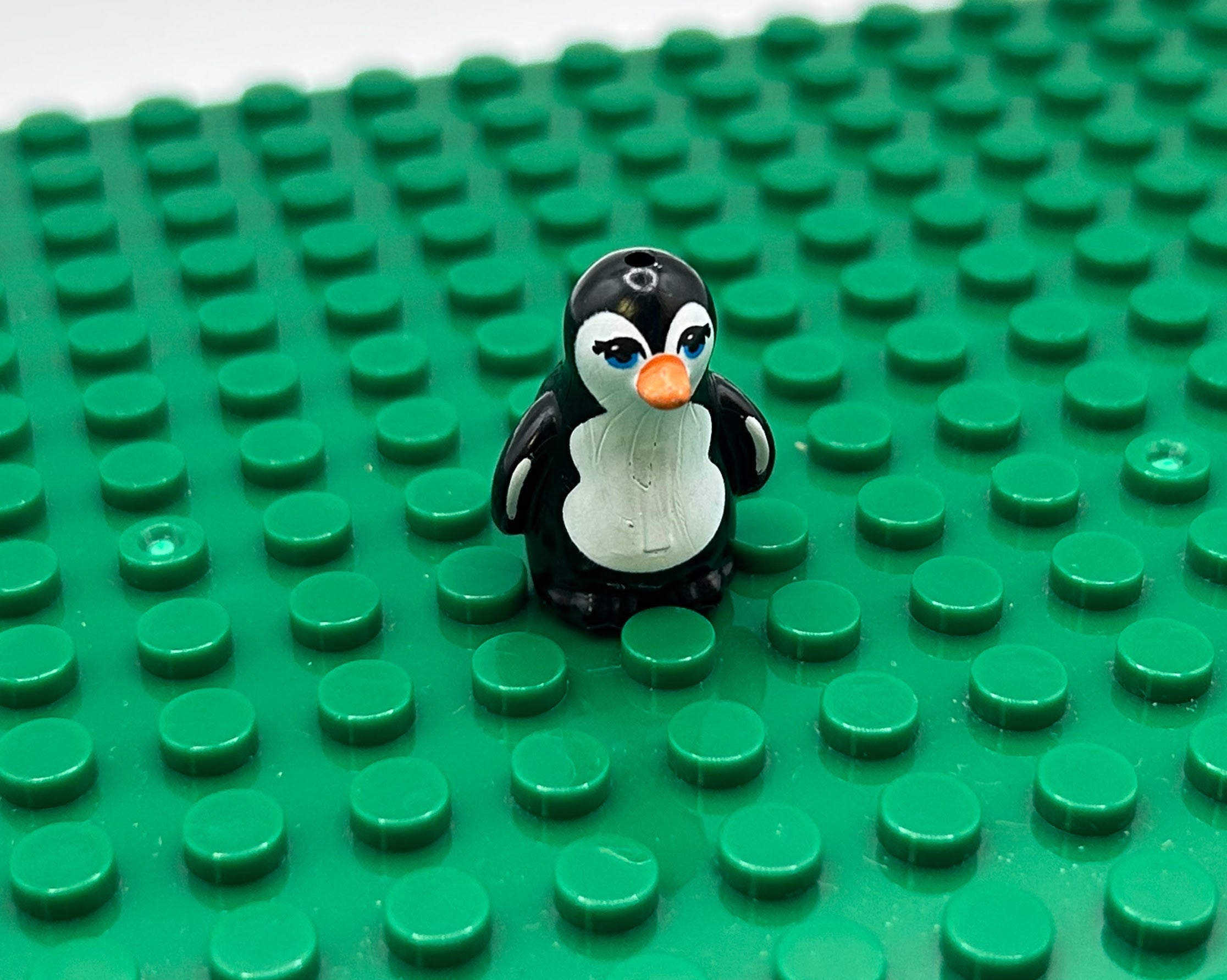 Penguin – CompataBrick